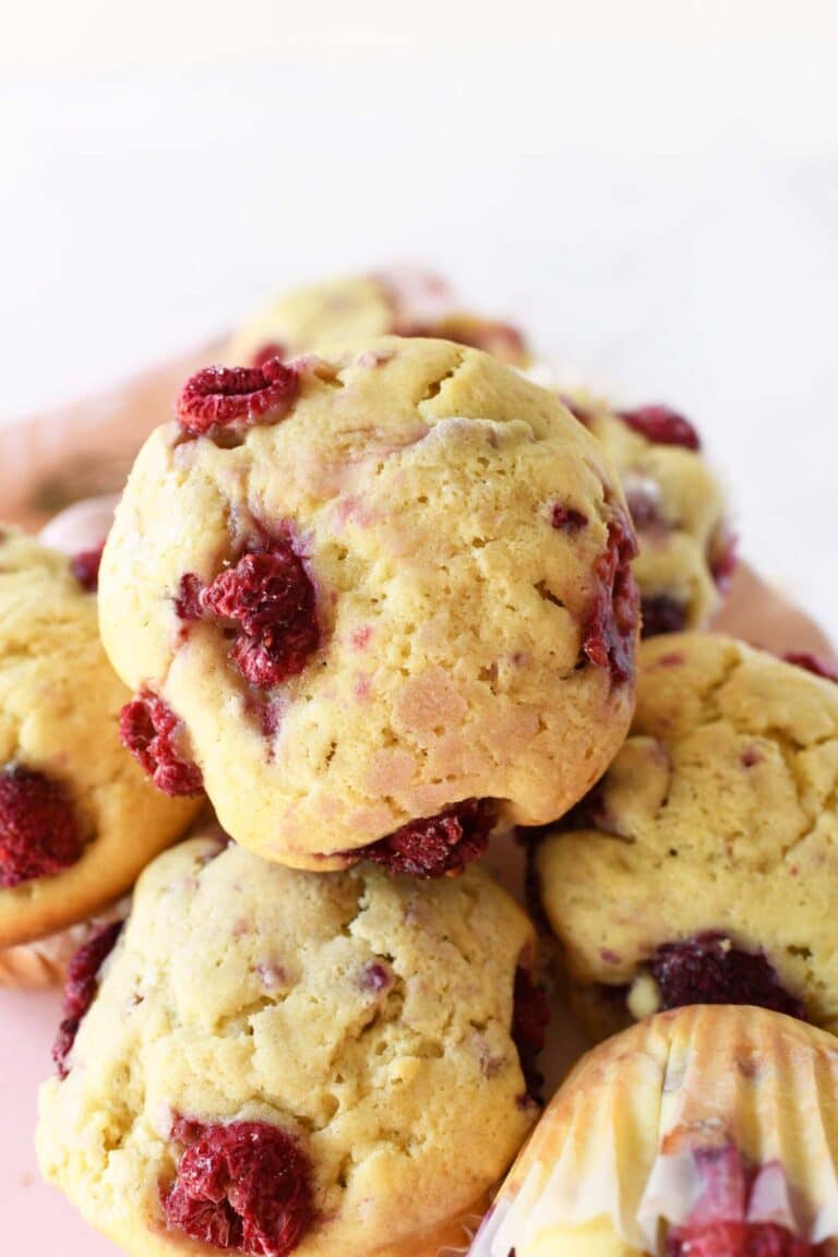 Jumbo Bakery Style Raspberry Muffins - Muffin Tin Recipes