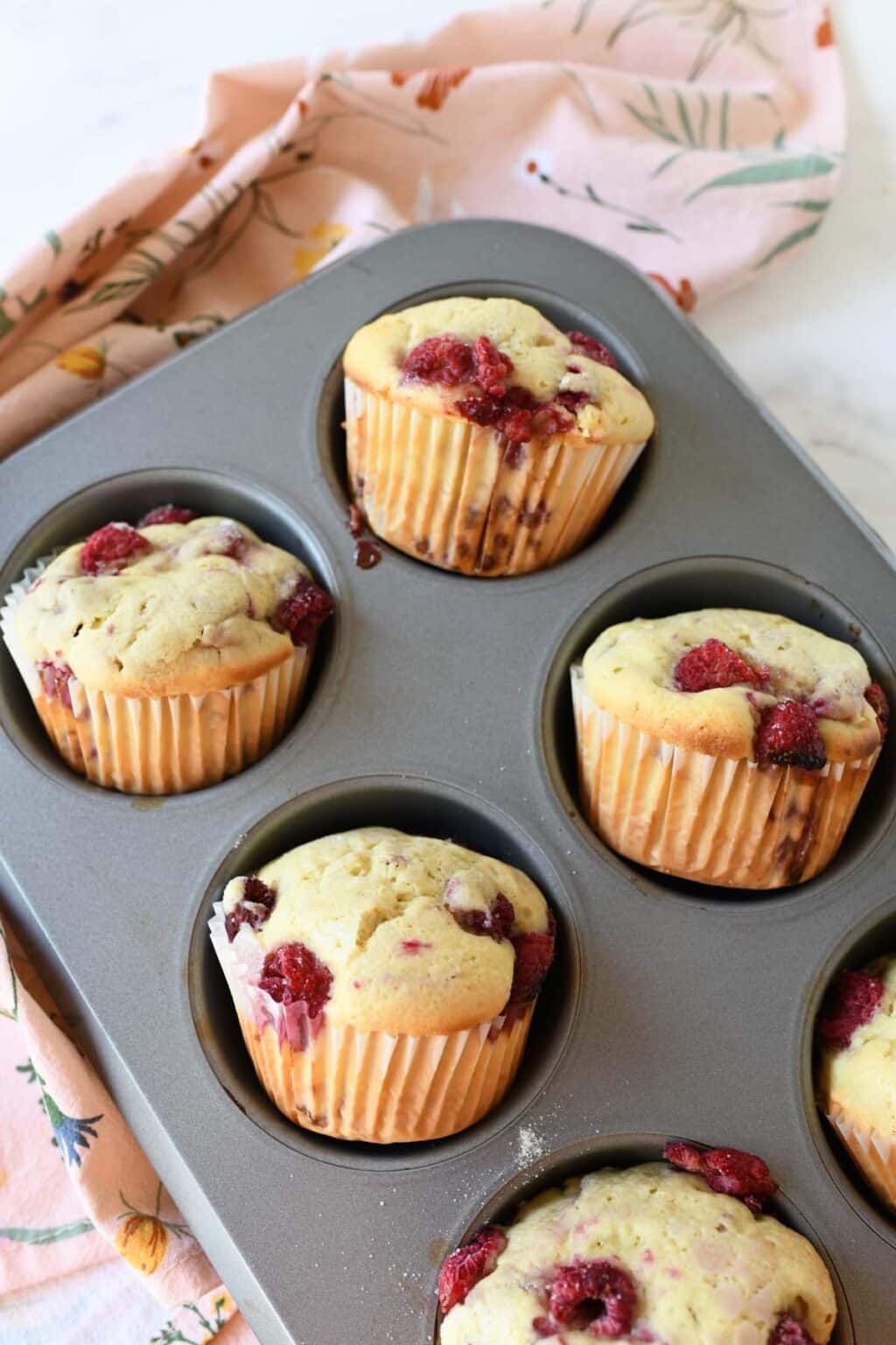 Jumbo Bakery Style Raspberry Muffins - Muffin Tin Recipes
