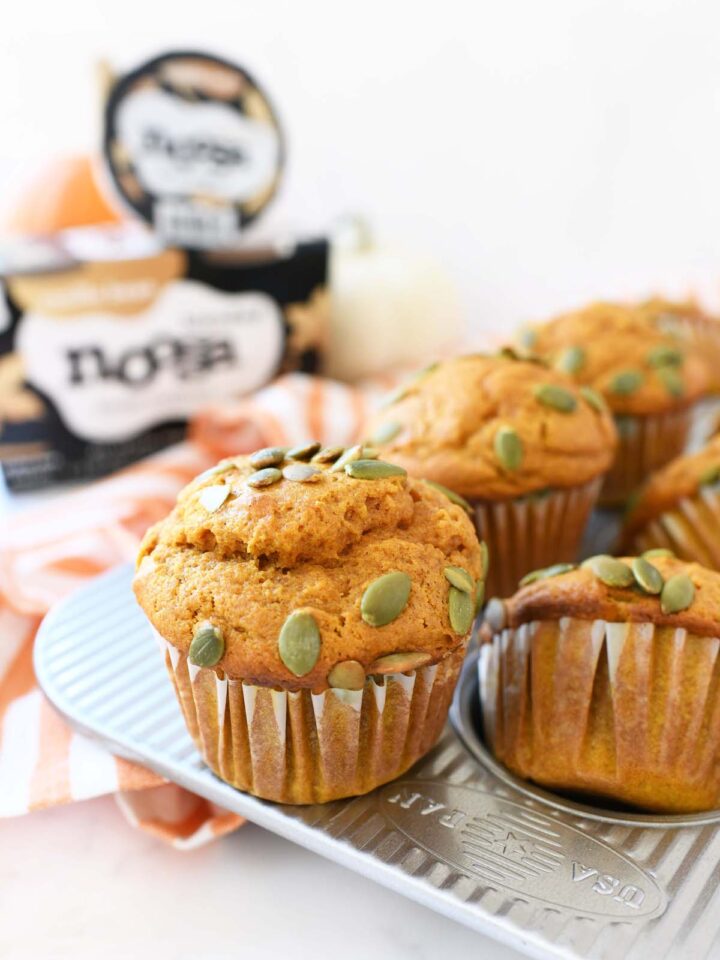 Jumbo Cornbread Muffins (Really Moist) - Muffin Tin Recipes
